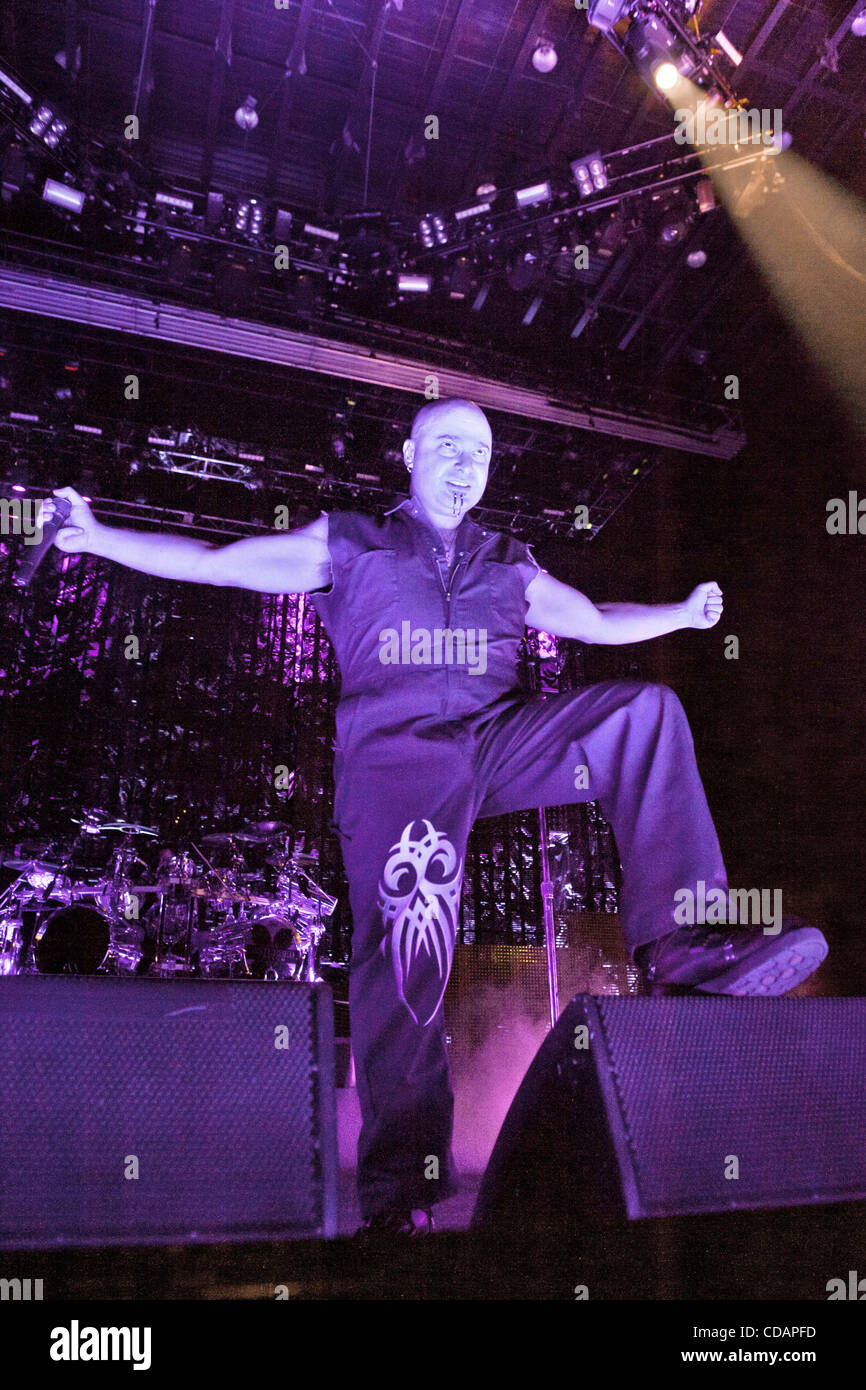 Sept. 10, 2010 - Dallas, Texas, United States of America - Lead singer ...