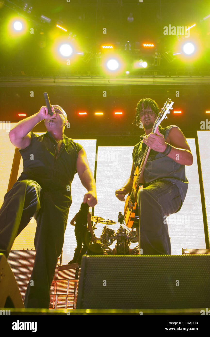 David Draiman Disturbed High Resolution Stock Photography and Images ...