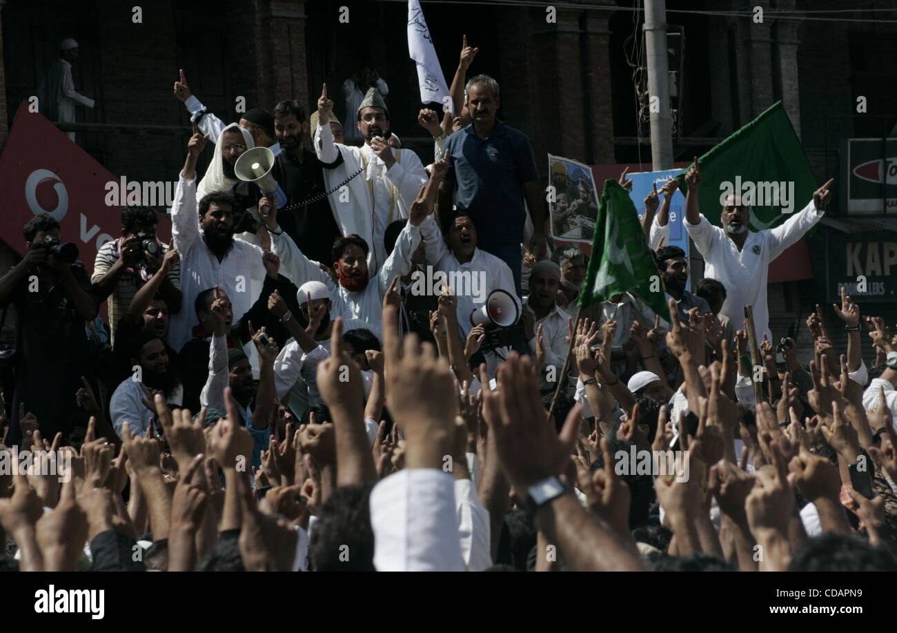 Setting fire to flags hi-res stock photography and images - Alamy