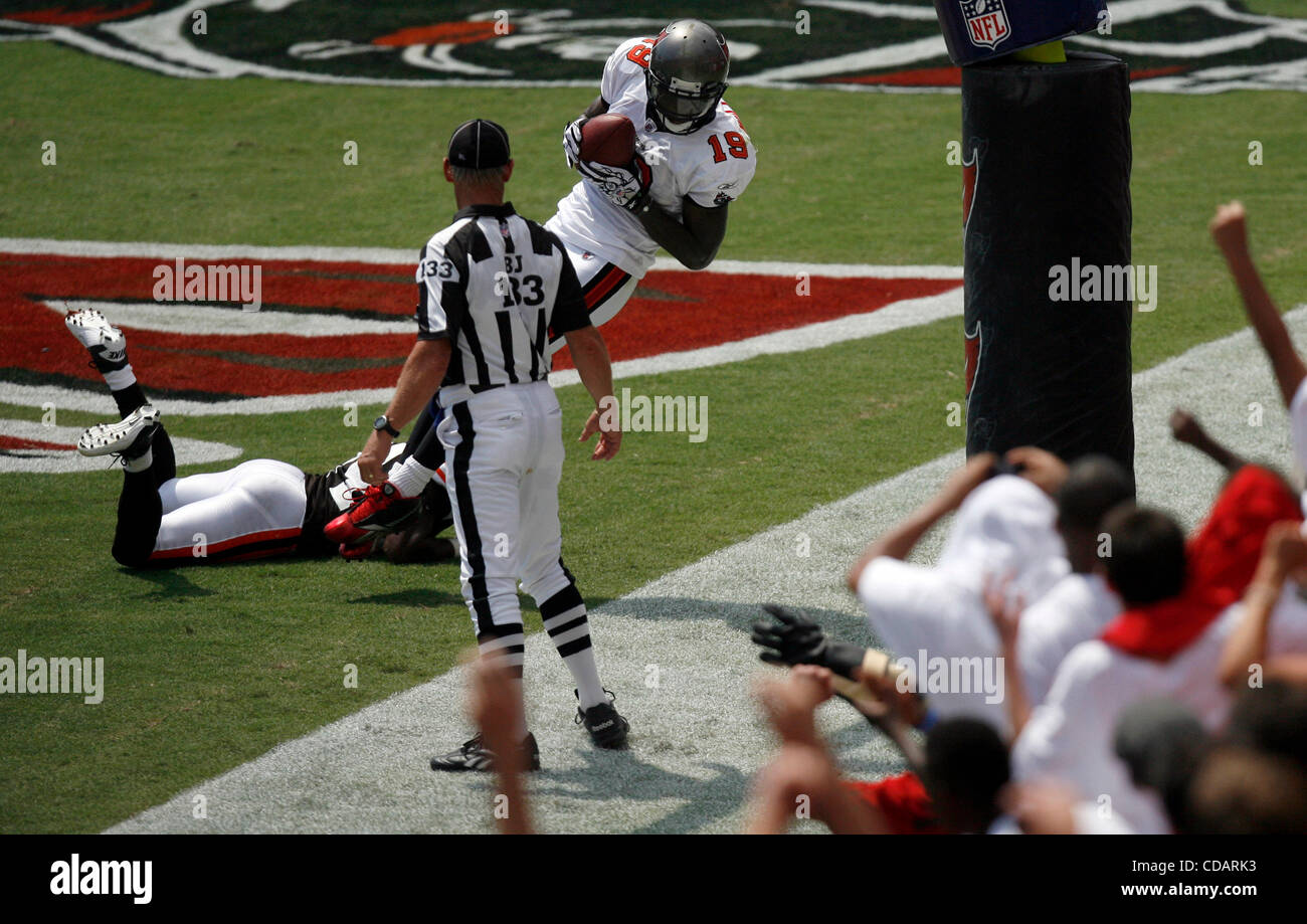 Mike williams bucs hi-res stock photography and images - Alamy