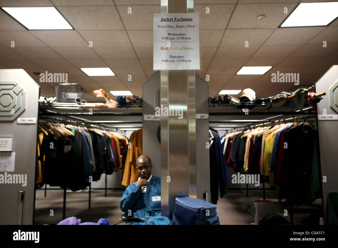 Chicago board of trade trading floor hi-res stock photography and ...