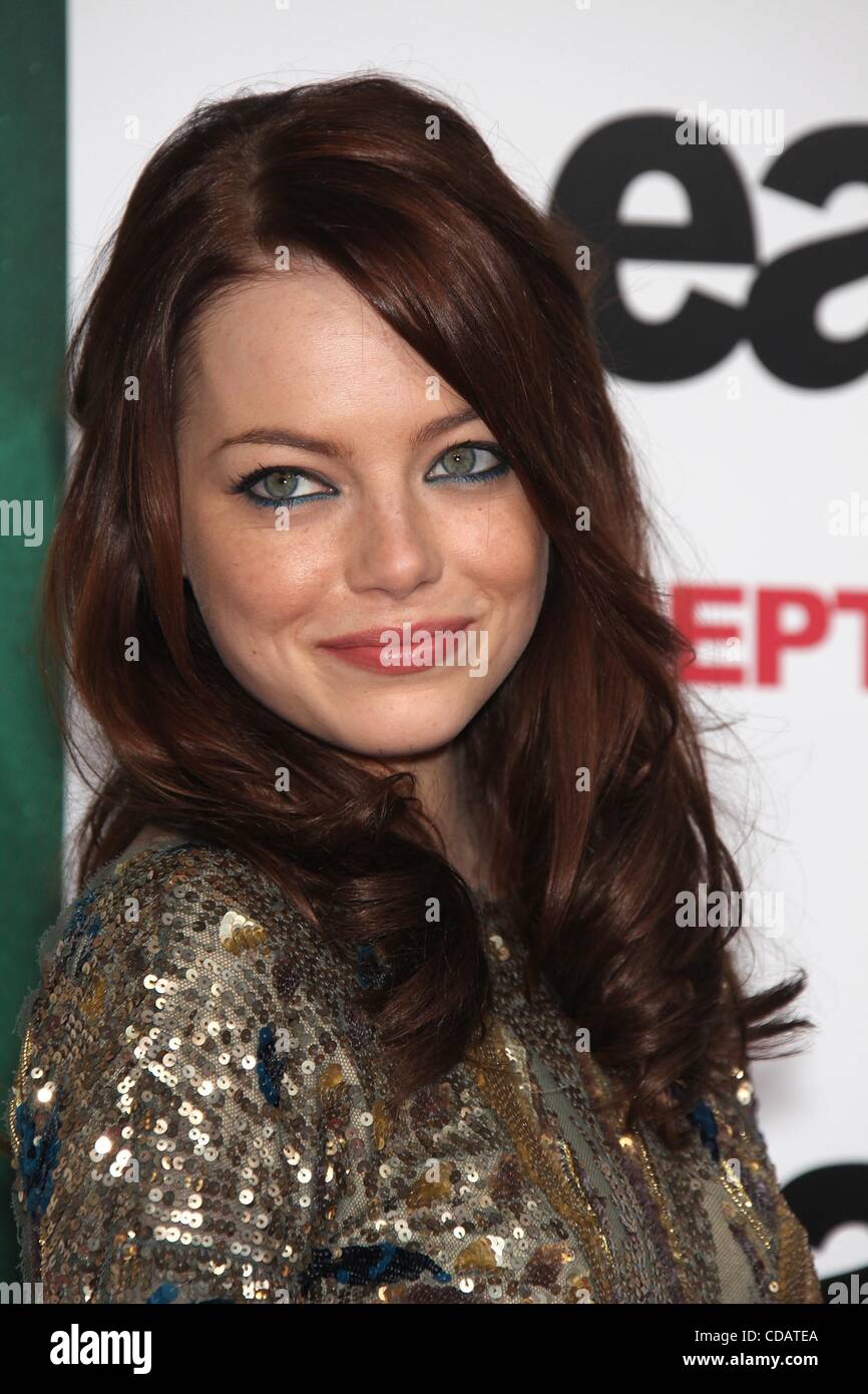 Sep 13, 2010 - Hollywood, California, USA - Actor EMMA STONE arriving ...