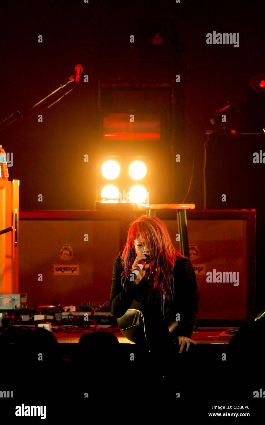 Sept. 20, 2010 - Hollywood, Florida, United States of America - Singer ...