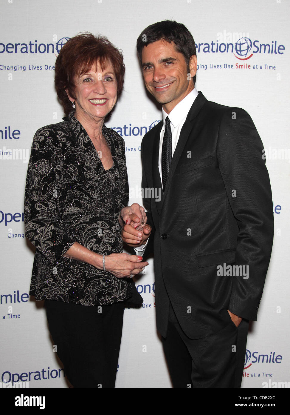 Sep 24, 2010 - Beverly Hills, California, USA - Actor JOHN STAMOS ...