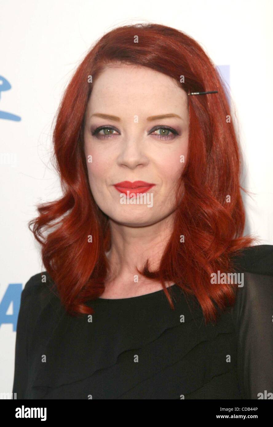 Sep 25, 2010 - Los Angeles, California, USA - Singer/Actress SHIRLEY ...