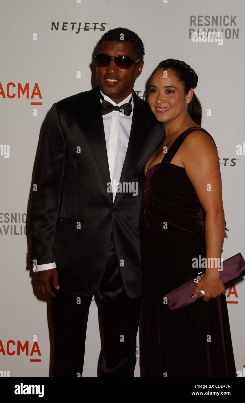 Kenneth edmonds hi-res stock photography and images - Alamy