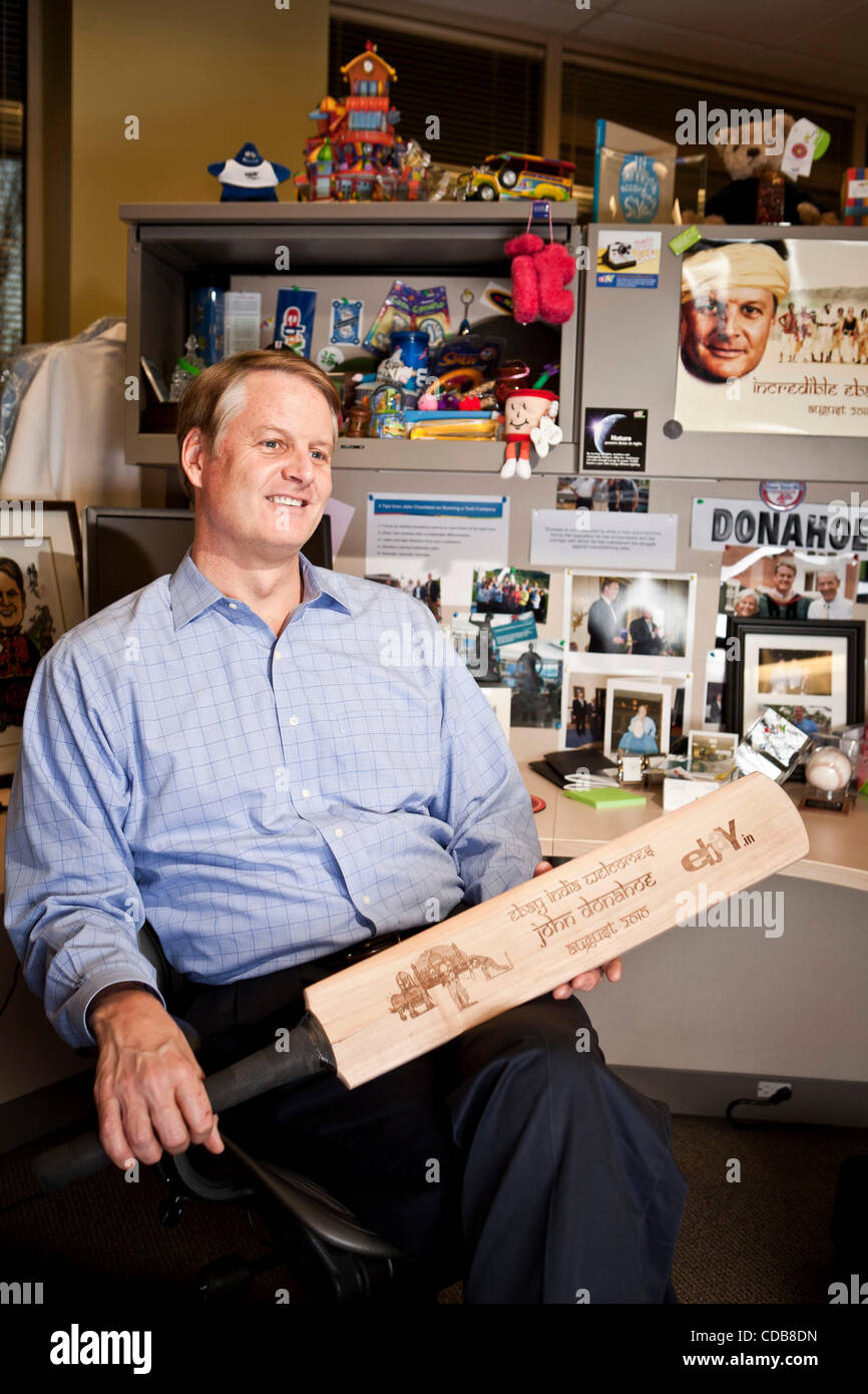 Ebay ceo hi-res stock photography and images - Alamy