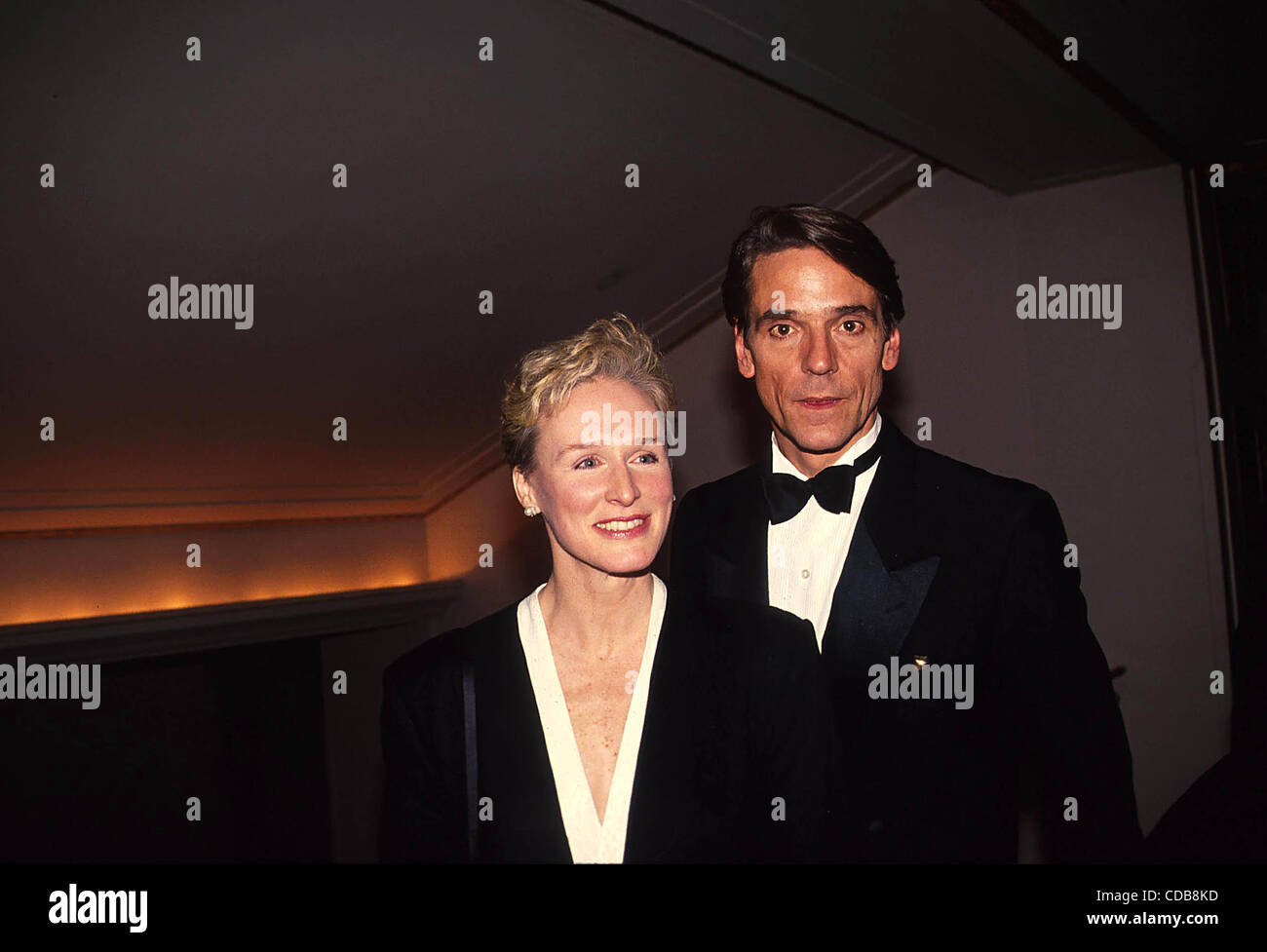 GLENN CLOSE AND JEREMY IRONS. / I6133.1983.GLENNCLOSERETRO(Credit Image ...