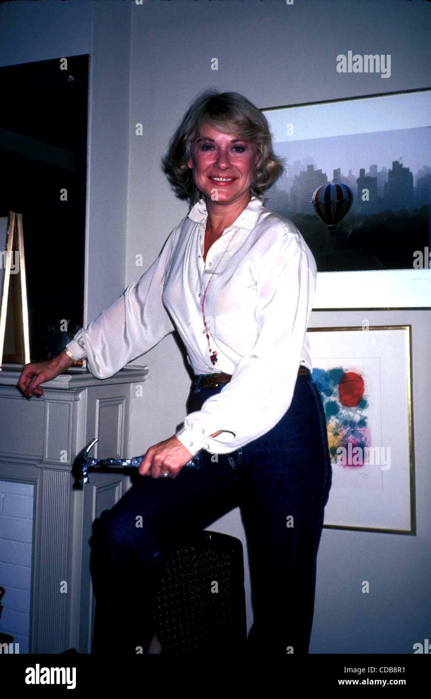 Hope lange hi-res stock photography and images - Alamy