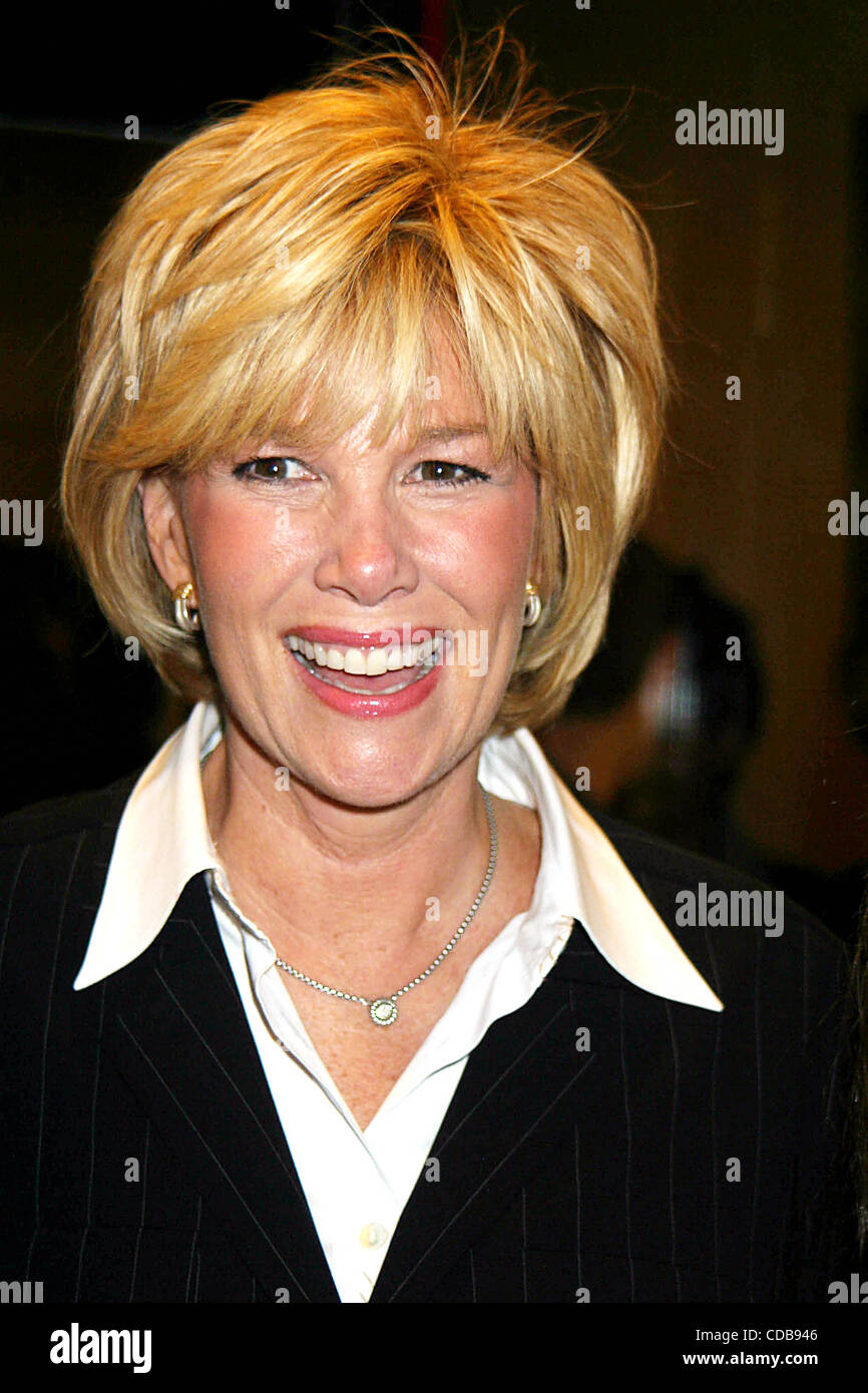JOAN LUNDEN ..K29888JBU SD0404.OPENING PARTY OF HER FLAGSHIP STORE.7 ...