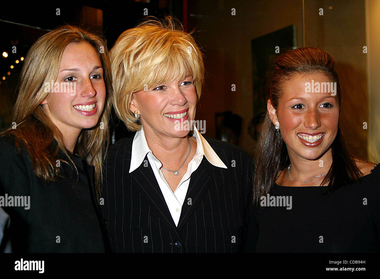 LINDSAY AND JAMIE.JOAN LUNDEN .AND HER DAUGHTERS, LINDSAY AND JAMIE ...