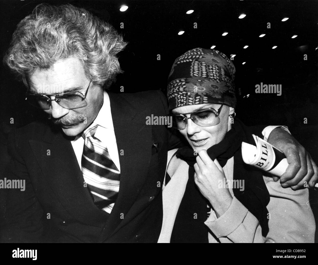 Roger smith and ann margret hi-res stock photography and images - Alamy