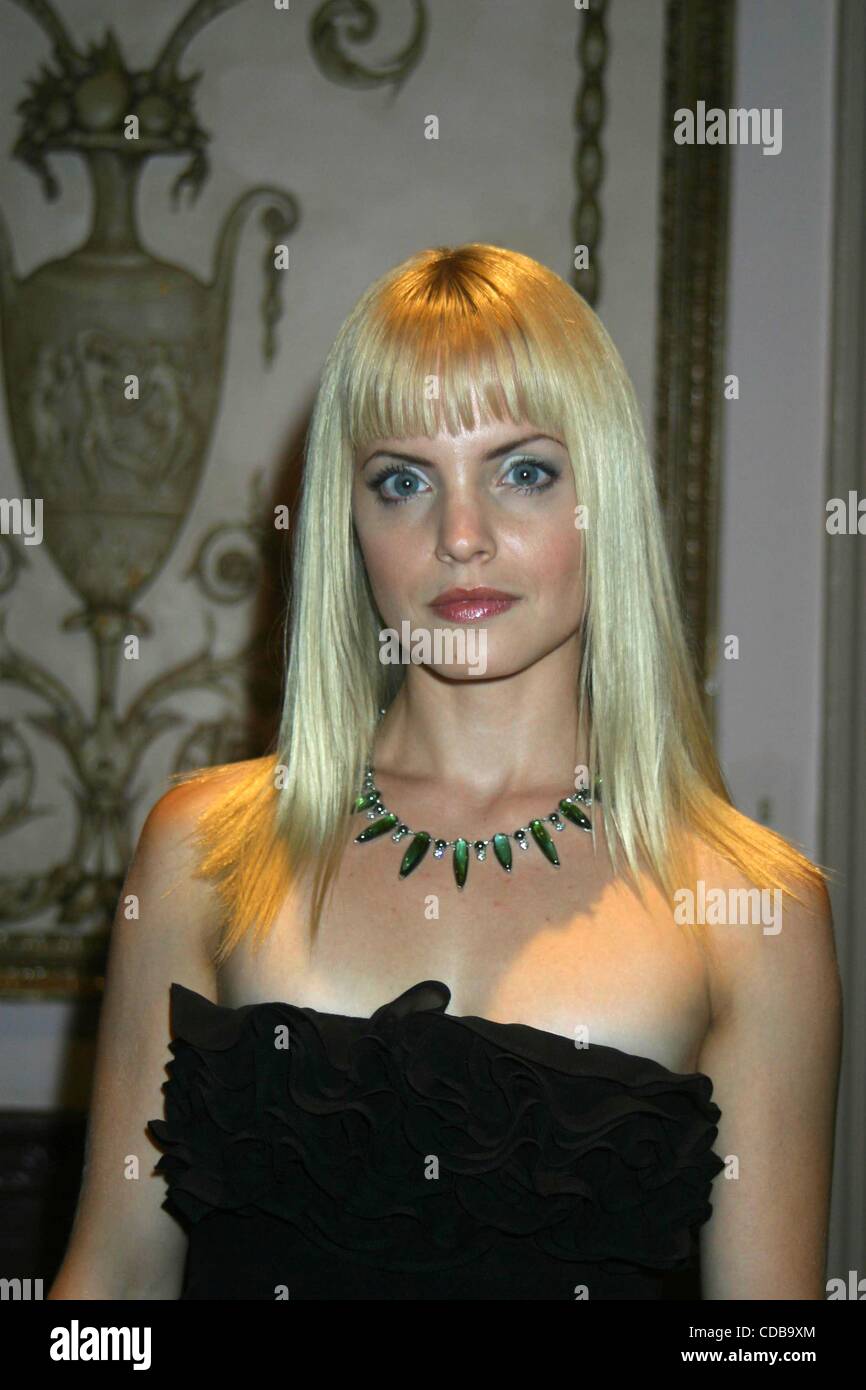 K32929JBU THE AMERICAN CANCER SOCIETY'S 19TH ANNUAL DREAMBALL WILL ...