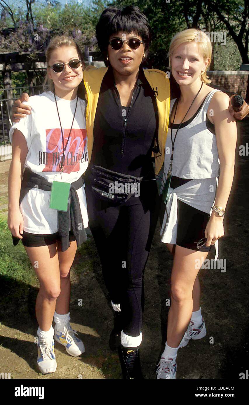 K9136JBU.KELLY RIPA, OPRAH WINFREY AND MENIAHAN.(Credit Image: Â© Judie ...