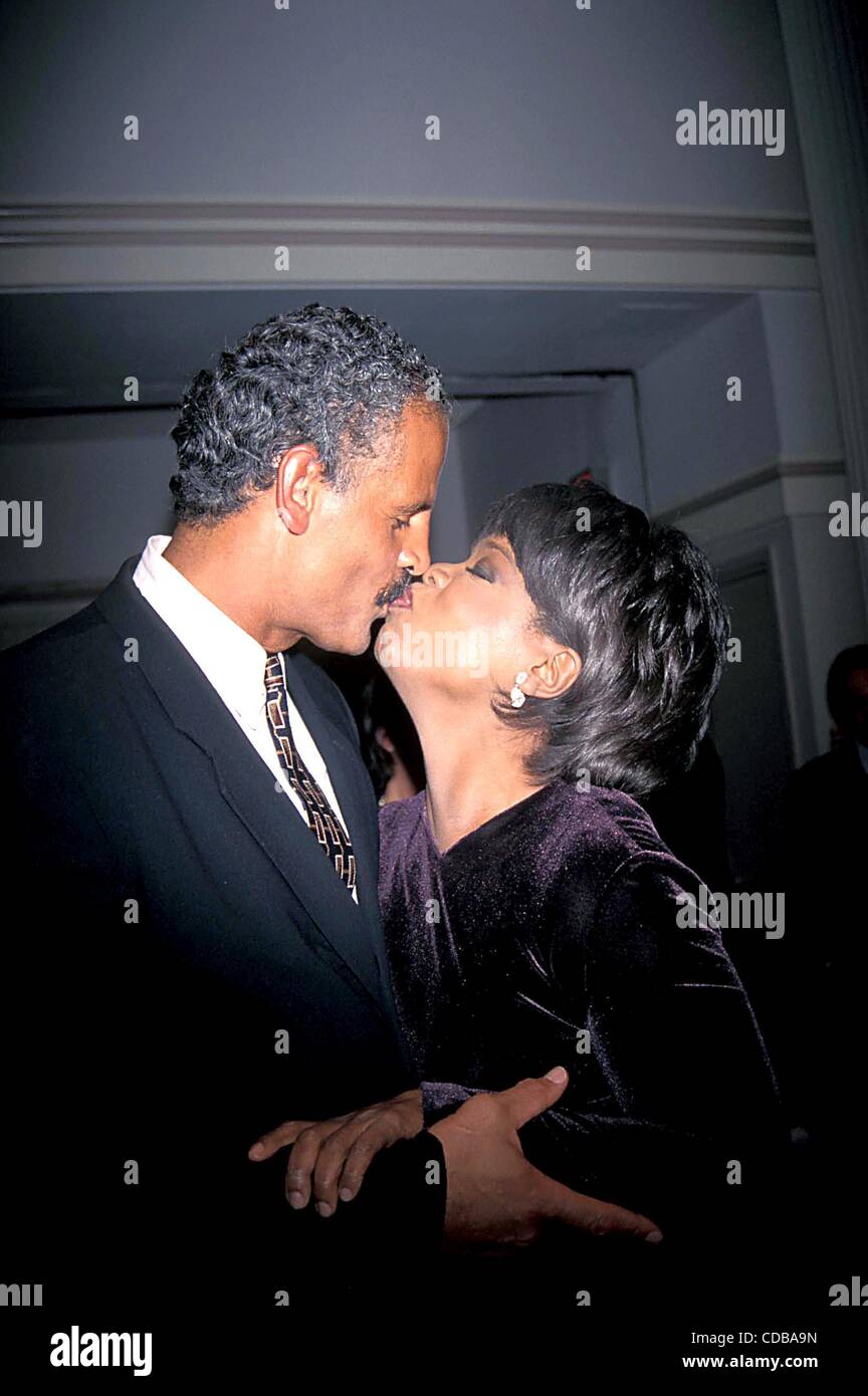 OPRAH WINFREY AND STEDMAN GRAHAM Stock Photo: 42660849 - Alamy OPRAH WINFREY AND STEDMAN GRAHAM Stock Photo: 42660849 - Alamy