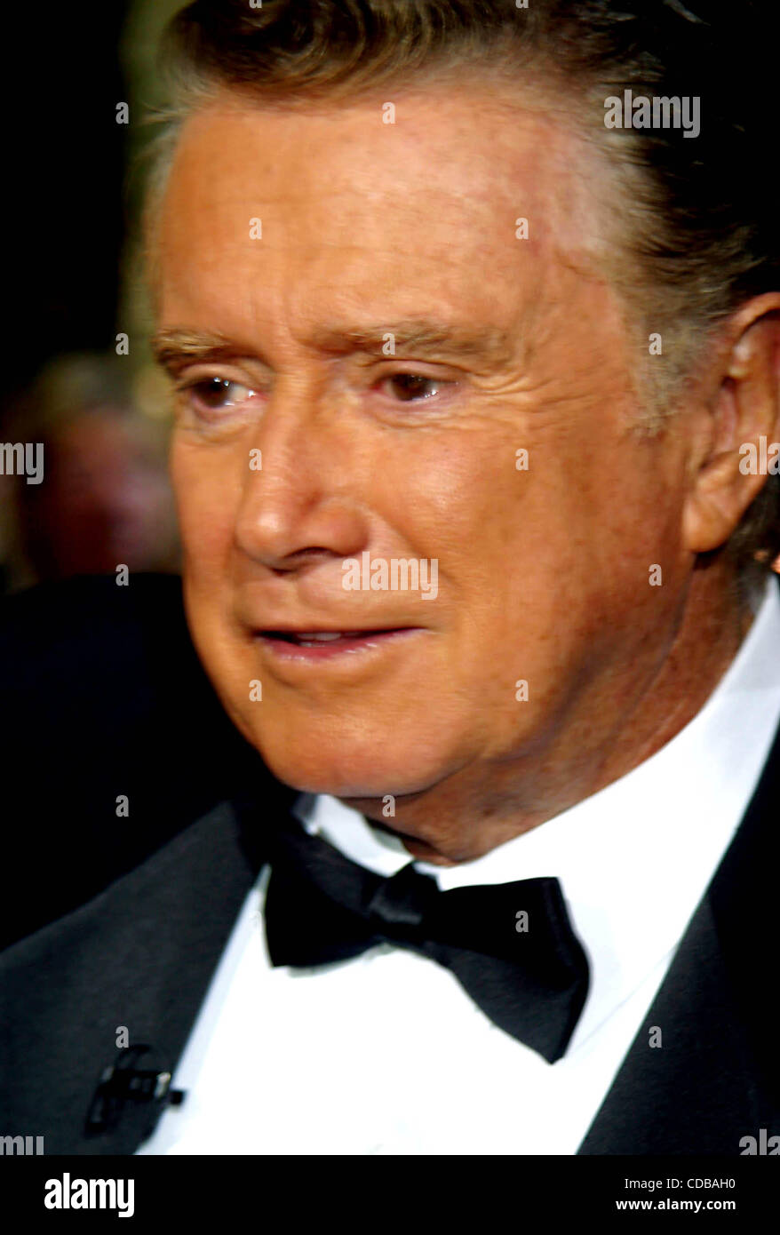 REGIS PHILBIN.K32694JBU.THE RELLY AWARDS AT LIVE WITH ''REGIS AND KELLY ...