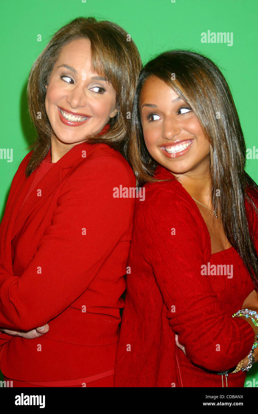 EXCLUSIVE***.K38334JBU.ROSANNA SCOTTO AND HER DAUGHTER JENNA RUGGIERO ...