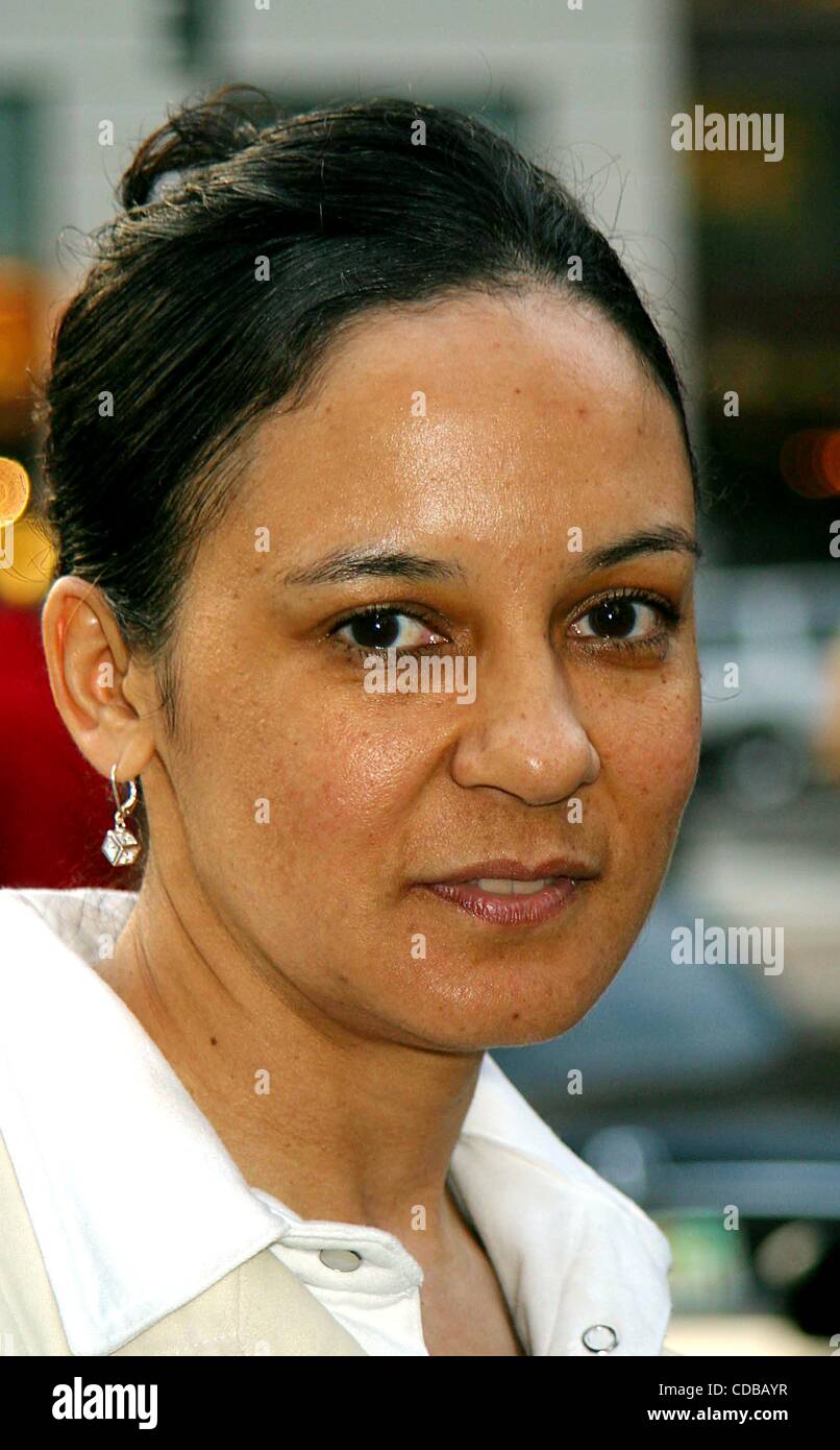 K30443JBU. SD05/06/2003..MTV AND NICKELODEON UPFRONT AT M.S.G. , NYC ...