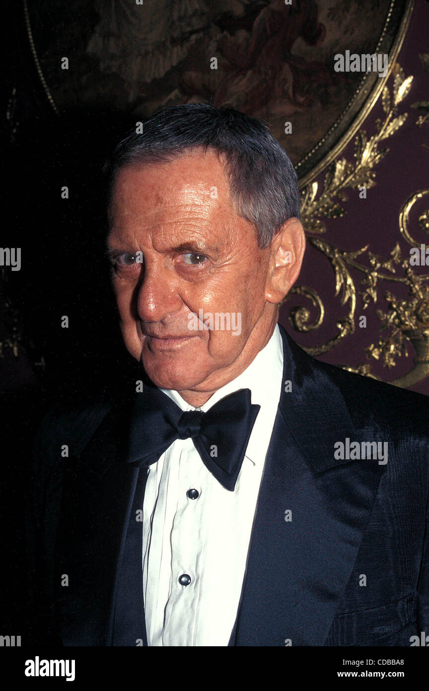 K10236JBU.TONY RANDALL. / 1997.TONYRANDALLRETRO(Credit Image: Â© Judie ...