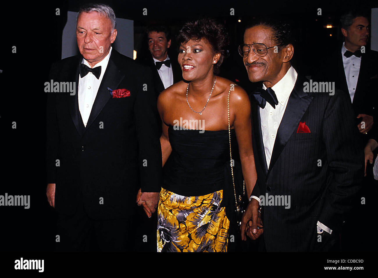 FRANK SINATRASAMMY DAVIS JR .DIONNE WARWICK.FRANKSINATRARETRO(Credit ...