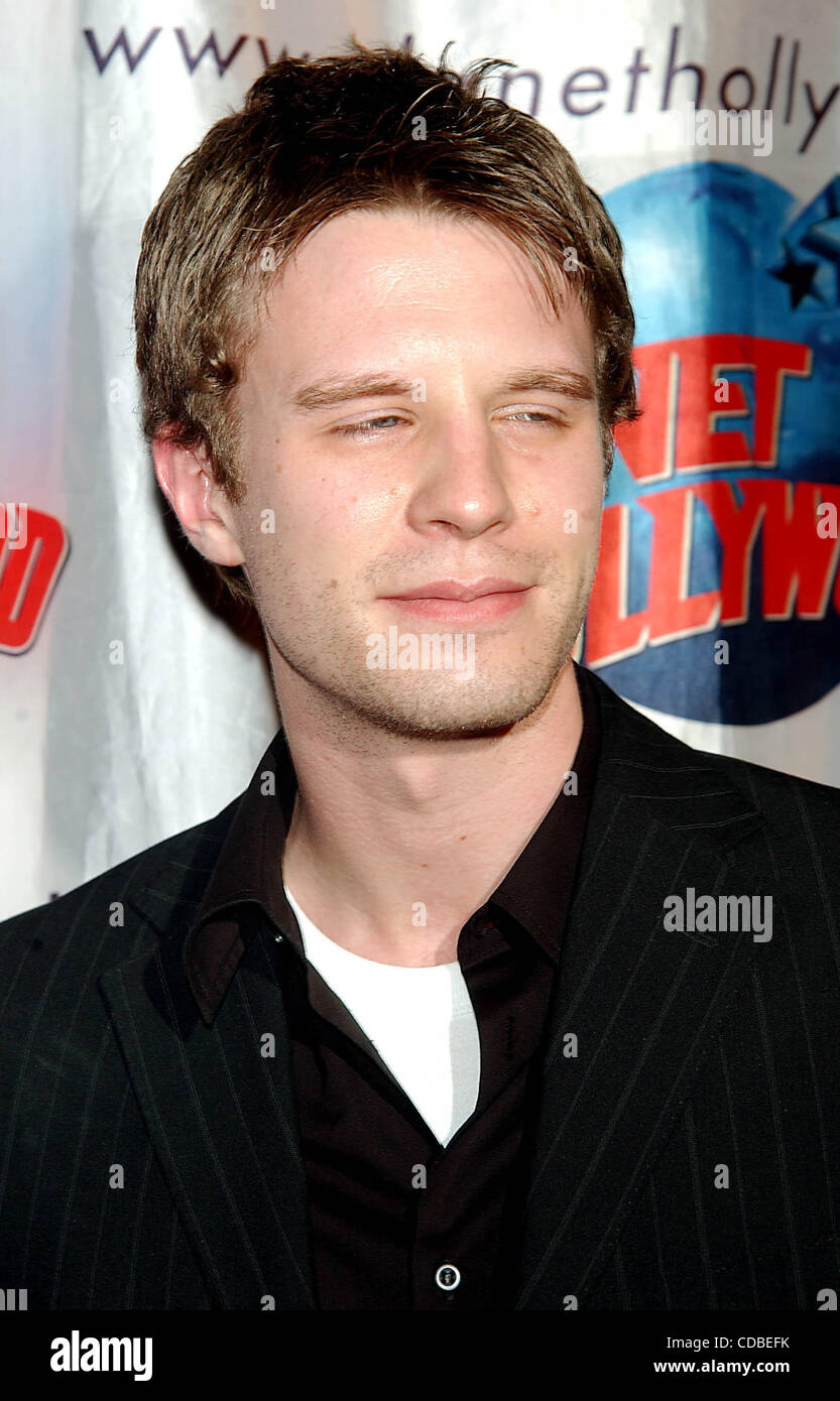 K36394AR.LUKE MABLY HOSTS A MOTHER/DAUGHTER LUNCHEON TO PROMOE THE ...