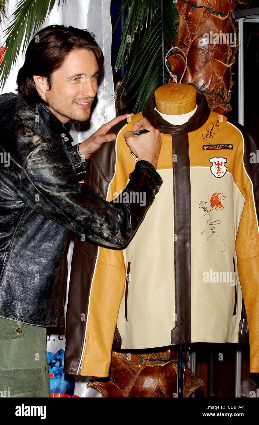 K34839AR.CASTMEMBERS OF THE NEW MOVIE 'TORQUE' TO APPEAR AT PLANET ...