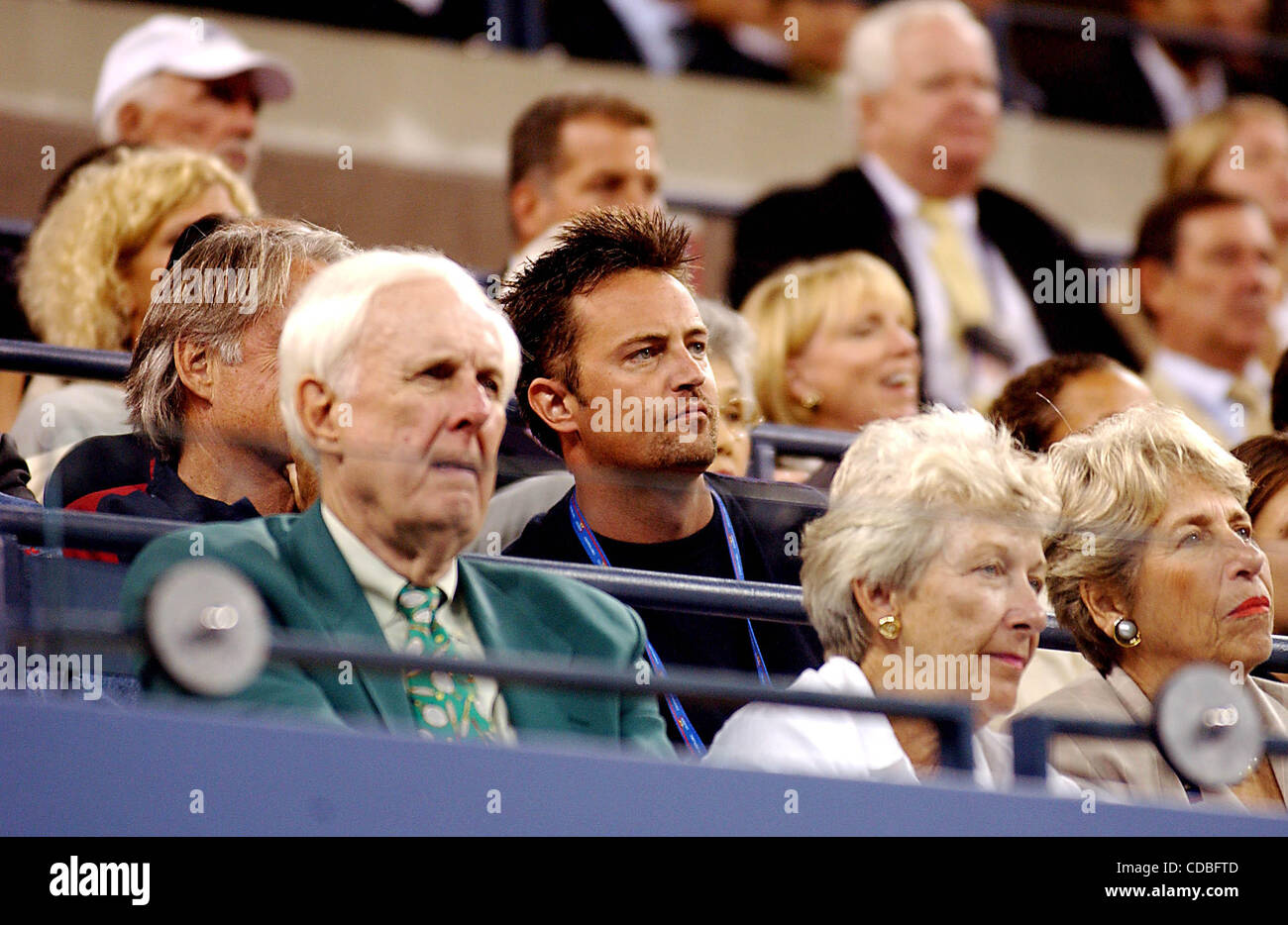 Matthew perry tennis hi-res stock photography and images - Alamy