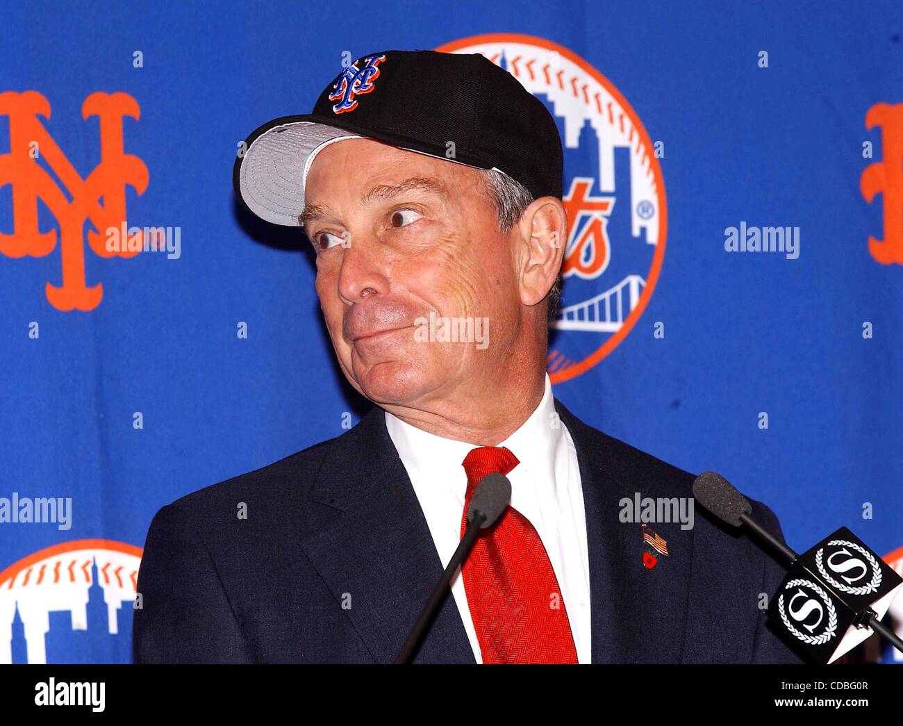 K34599AR.NEW YORK METS PRESS CONFERENCE TO ANNOUNCE THE SIGNING OF ...