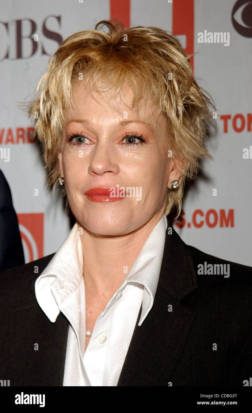 K30579AR. SD05/12/2003..MELANIE GRIFFITH AND JOHN LITHGOW ANNOUNCE THE ...
