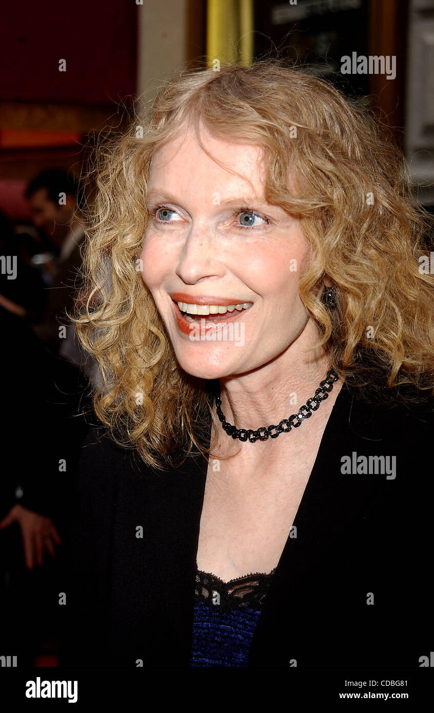 MIA FARROW.K30361AR.BROADWAY OPENING NIGHT OF ''GYPSY'' AT THE SHUBERT ...