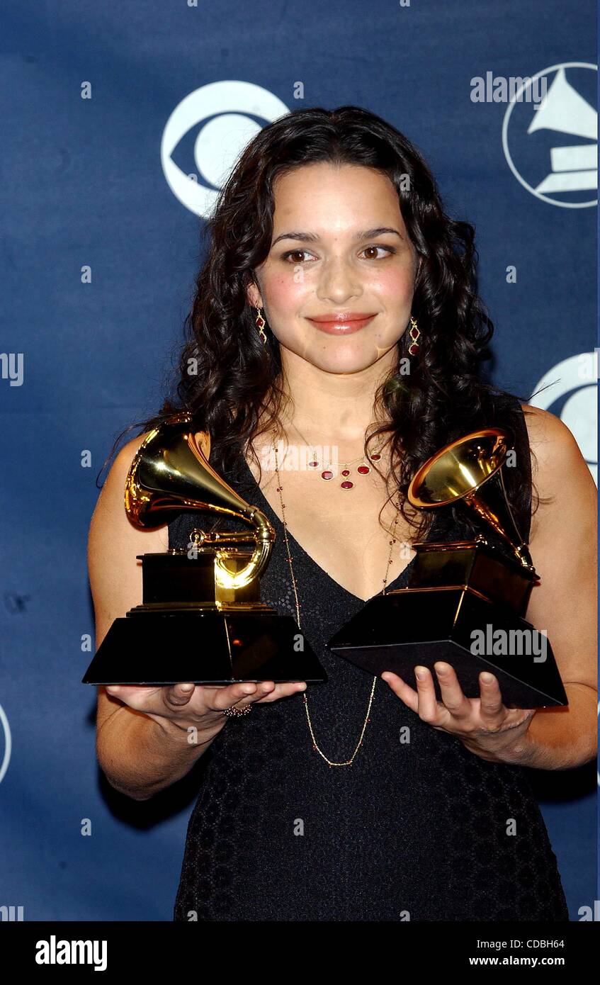K29236AR SD0223.THE 45TH ANNUAL GRAMMY AWARDS .(PRESS ROOM).MADISON ...