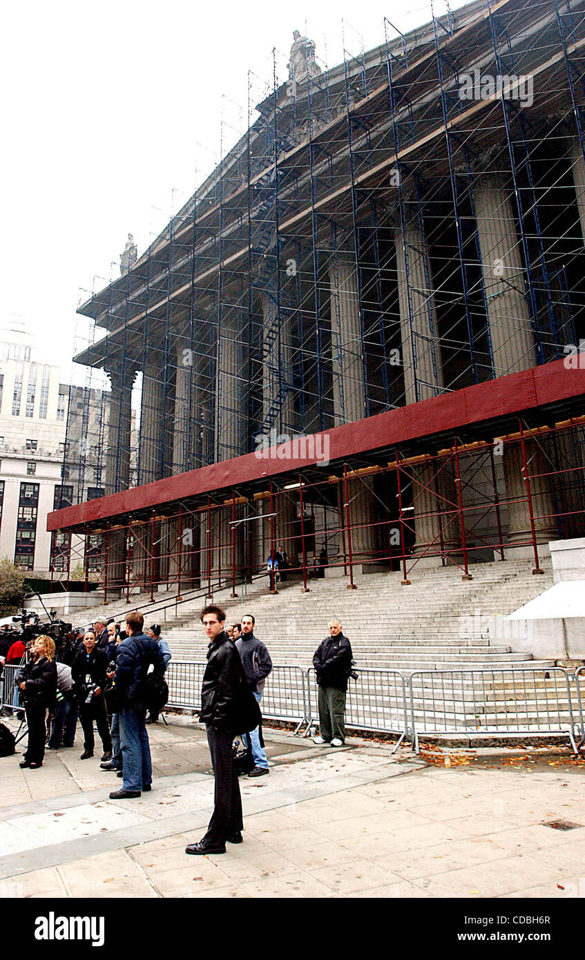2003 credit image hi-res stock photography and images - Alamy