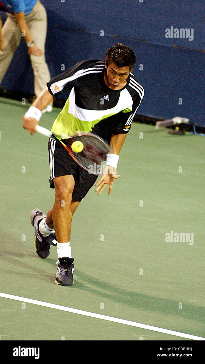PARADON SRICHAPHAN.K32546AR .2003 US OPEN TENNIS AT ARTHUR ASHE STADIUM ...
