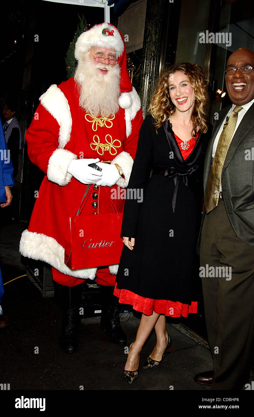K34209AR .SARAH JESSICA PARKER, AL ROKER AND SANTA CELEBRATING ...