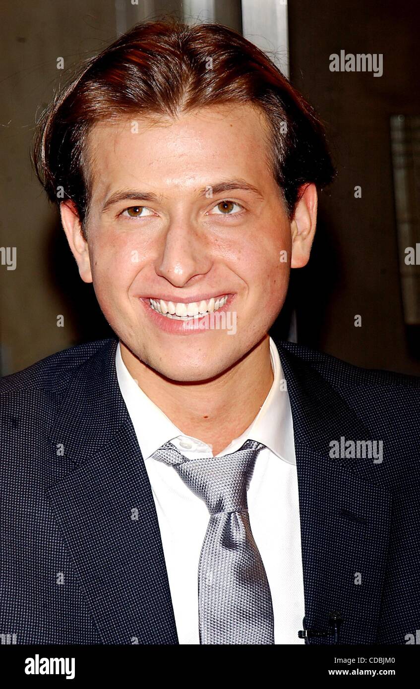 K29550AR SD0311.POP/JAZZ RECORDING ARTIST ''PETER CINCOTTI'' TO PERFORM ...