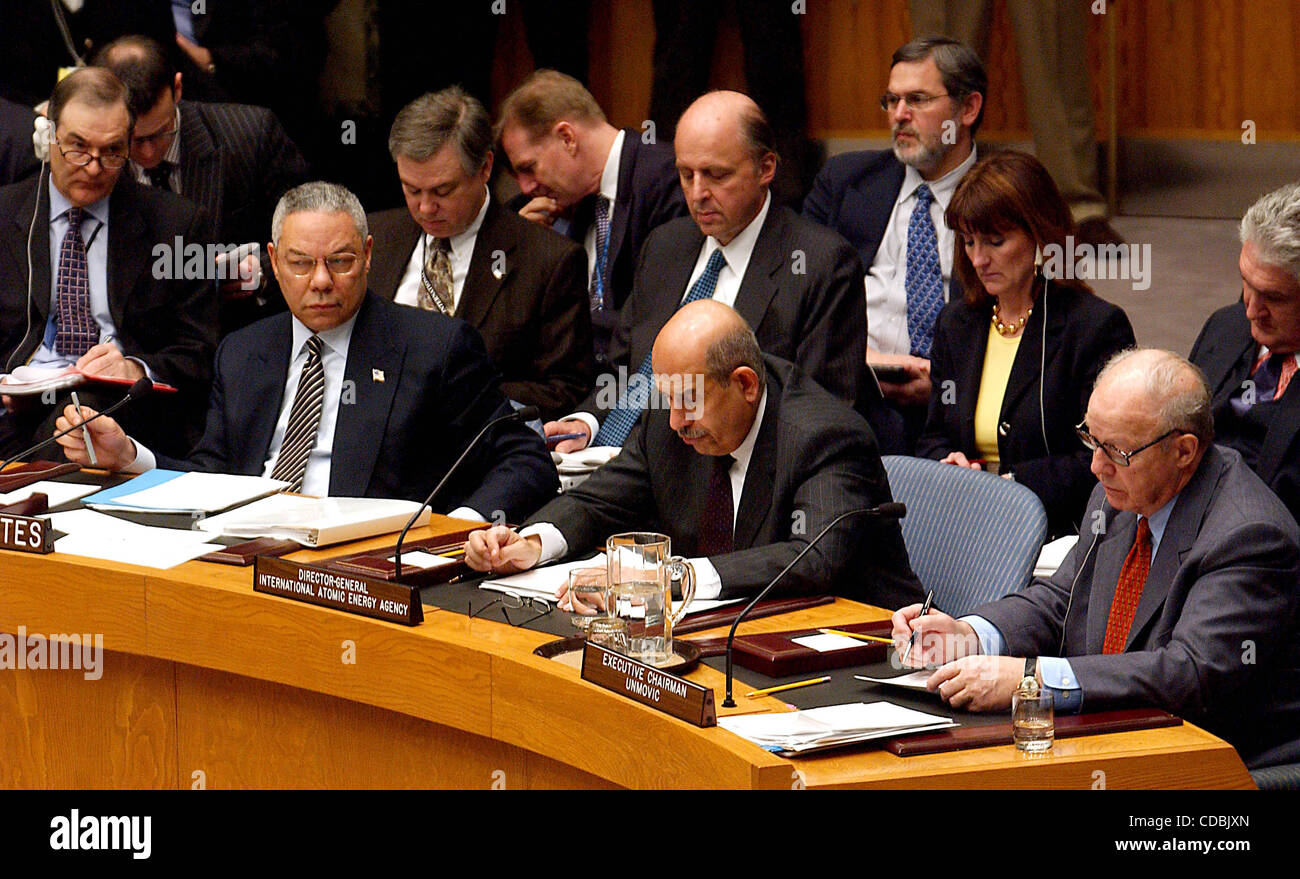 Weapons inspectors iraq hi-res stock photography and images - Alamy