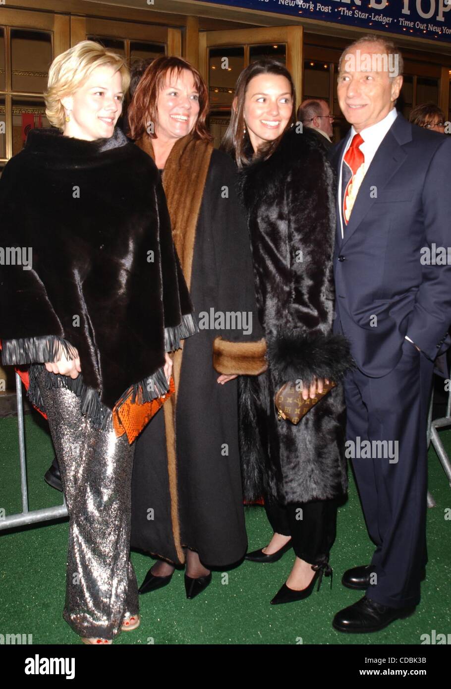 K29333AR SD02/27/2003.OPENING NIGHT OF TAKE ME OUT AT THE WALTER KERR ...