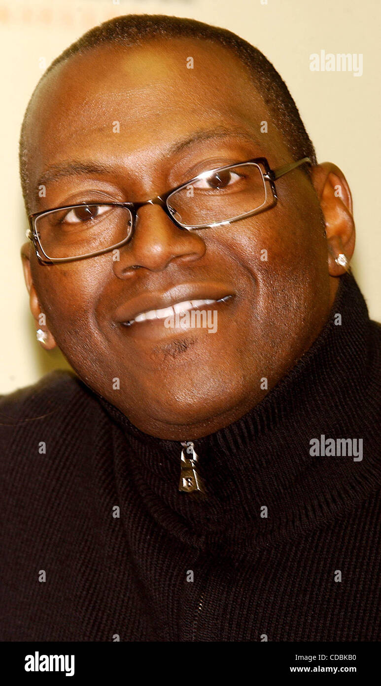 K34908AR.RANDY JACKSON SIGNS COPIES OF 'WHAT'S UP DAWG? HOW TO BECOME A ...