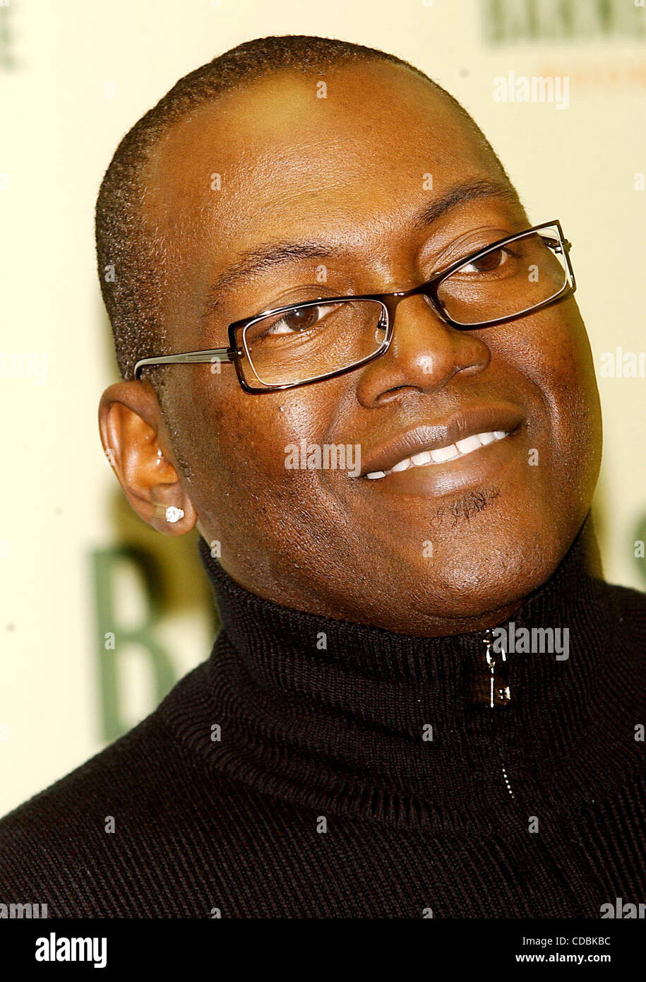 K34908AR.RANDY JACKSON SIGNS COPIES OF 'WHAT'S UP DAWG? HOW TO BECOME A ...