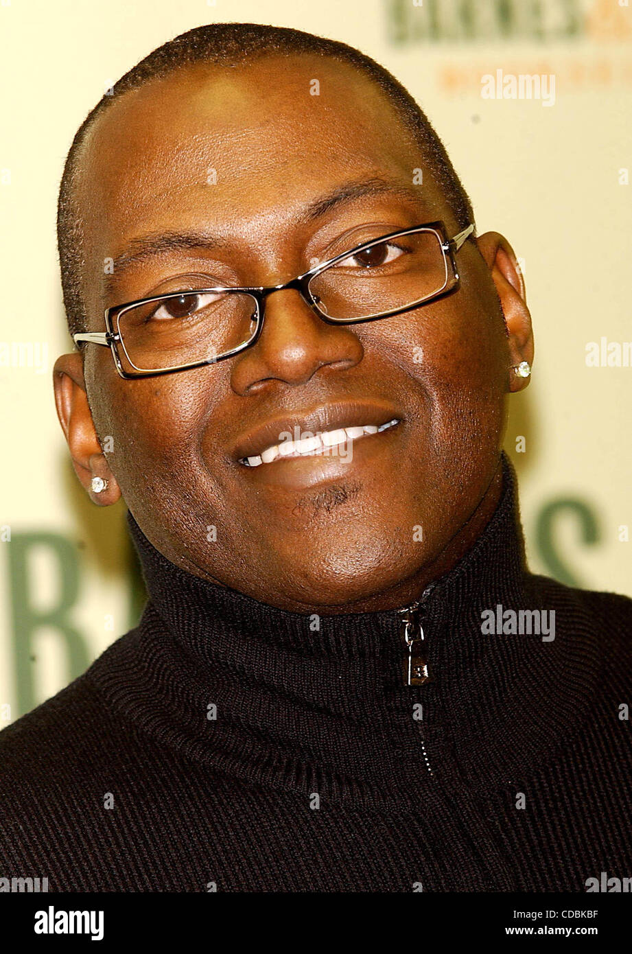 K34908AR.RANDY JACKSON SIGNS COPIES OF 'WHAT'S UP DAWG? HOW TO BECOME A ...
