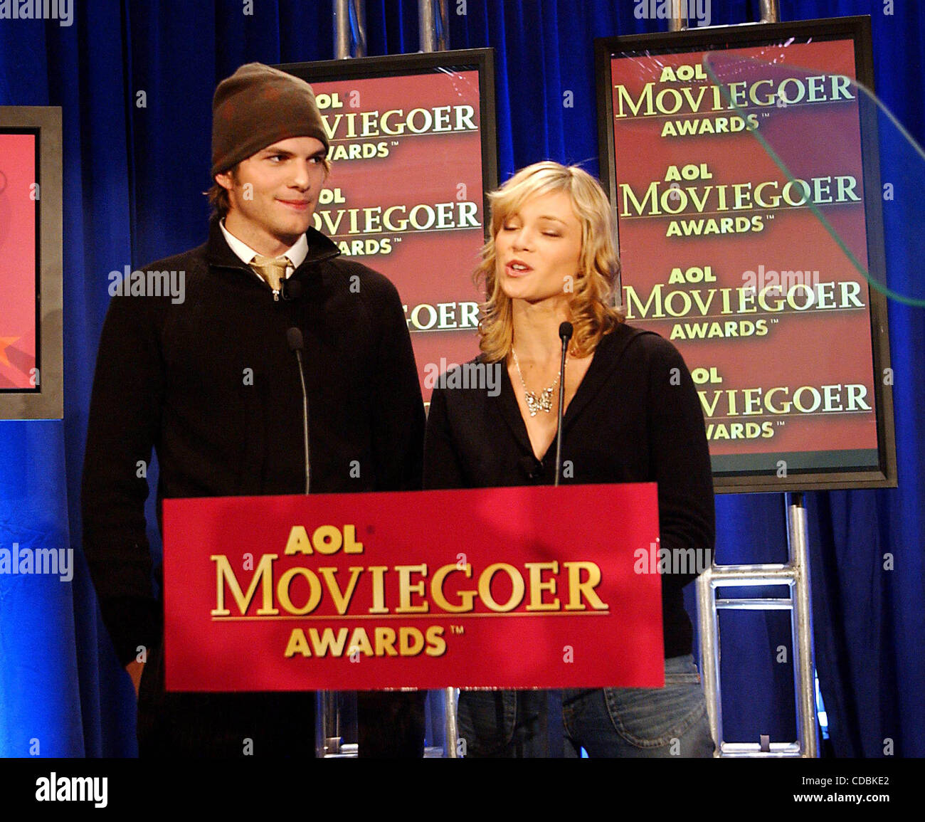 K35052AR.ASHTON KUTCHER AND AMY SMART TO ANNOUNCE THE NOMINEES FOR THE ...