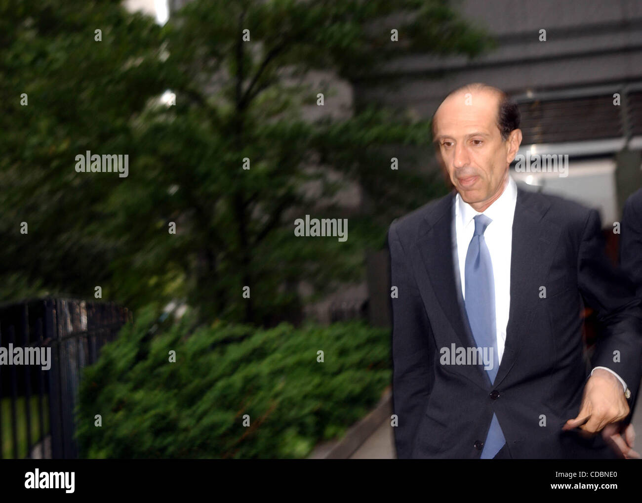 FORMER IMCLONE CEO SAMUEL WAKSAL IS SENTENCED TO SEVEN YEARS IN PRISON ...