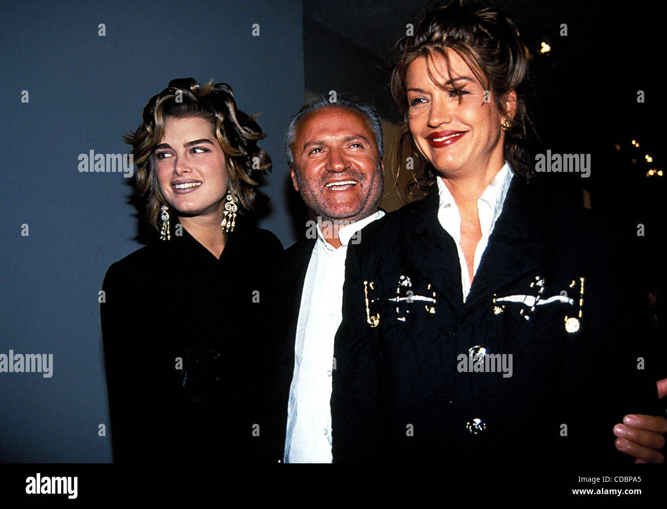 L7898AR.HARPER'S BAZAAR BLACK TIE GALA HONOR..AVEDON VERSACE AND JANICE ...