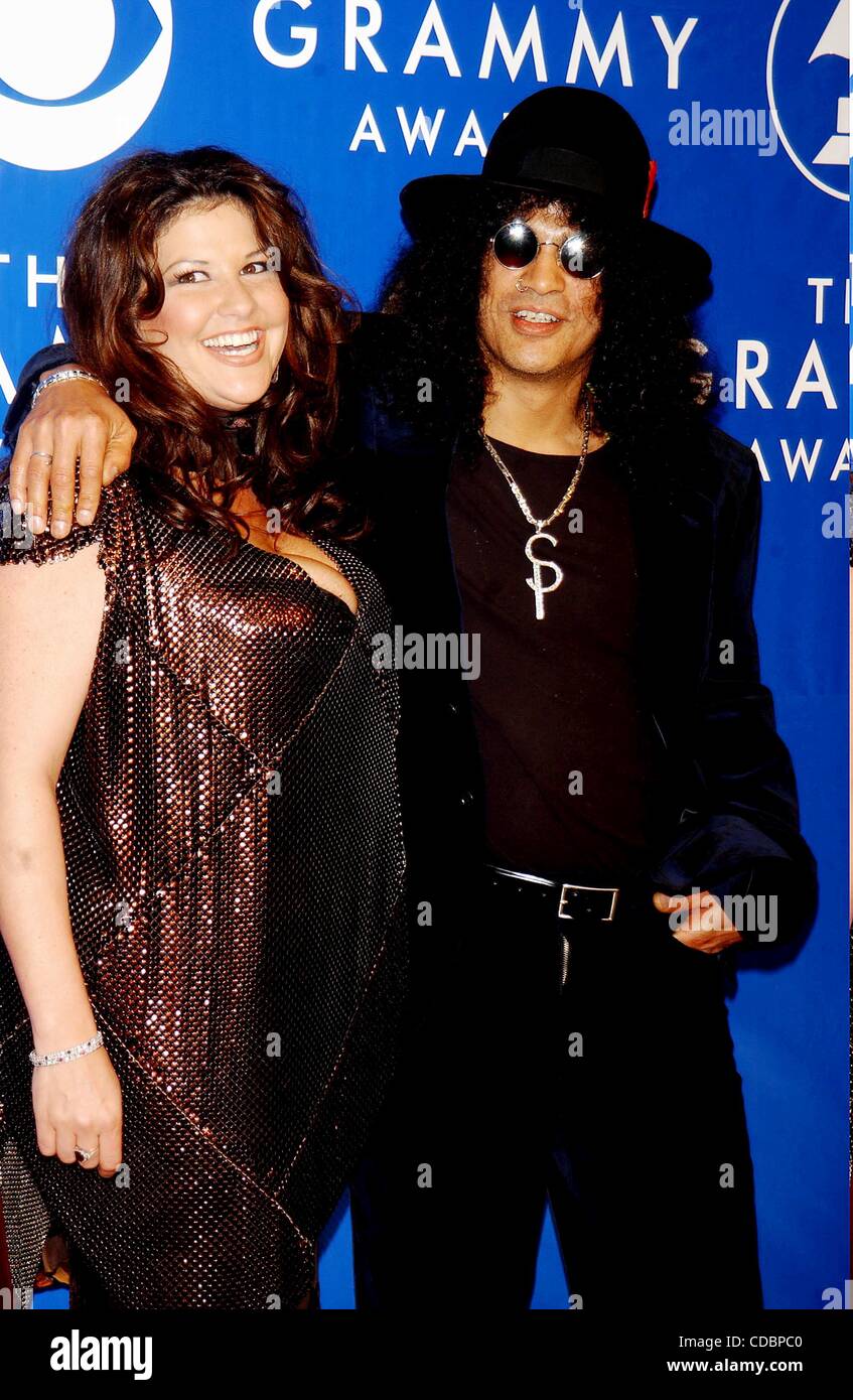 K29243AR SD02/23/2003 .45TH ANNUAL GRAMMY AWARDS .(ARRIVALS) .MADISON ...