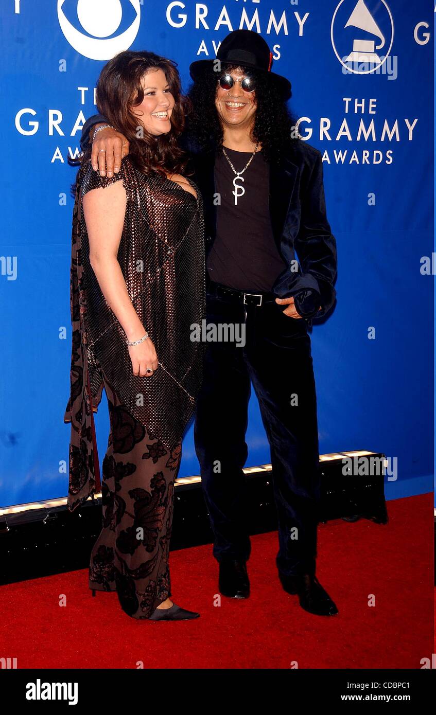 K29243AR SD02/23/2003 .45TH ANNUAL GRAMMY AWARDS .(ARRIVALS) .MADISON ...