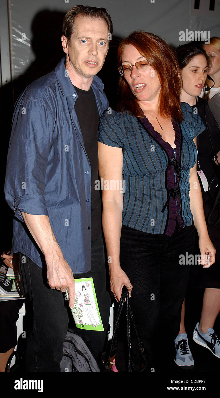 Steve Buscemi Wife Young