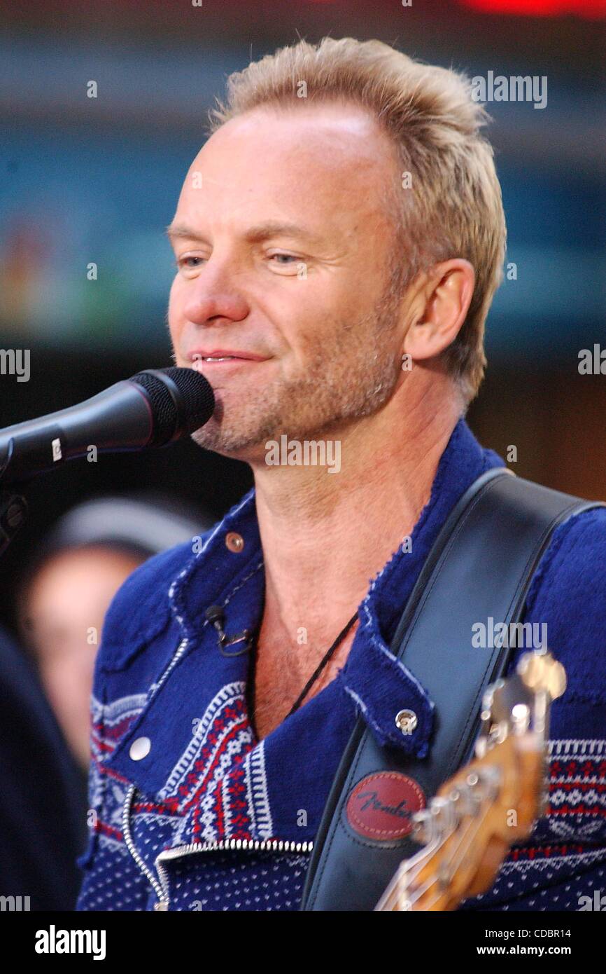 K33202AR .STING PERFORMING ON NBC'S TODAY SHOW AT ROCKEFELLER CENTER IN ...