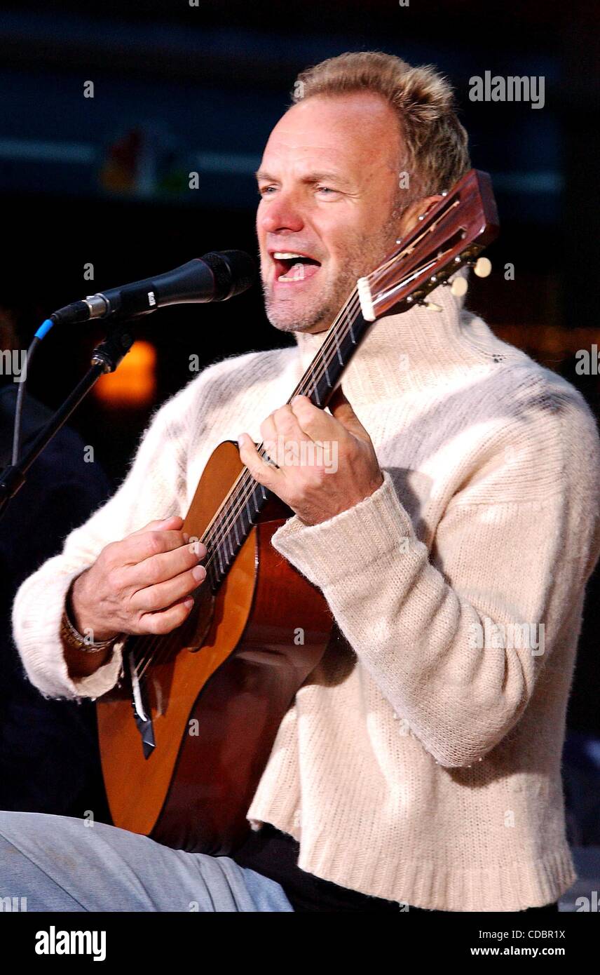 K33202AR .STING PERFORMING ON NBC'S TODAY SHOW AT ROCKEFELLER CENTER IN ...
