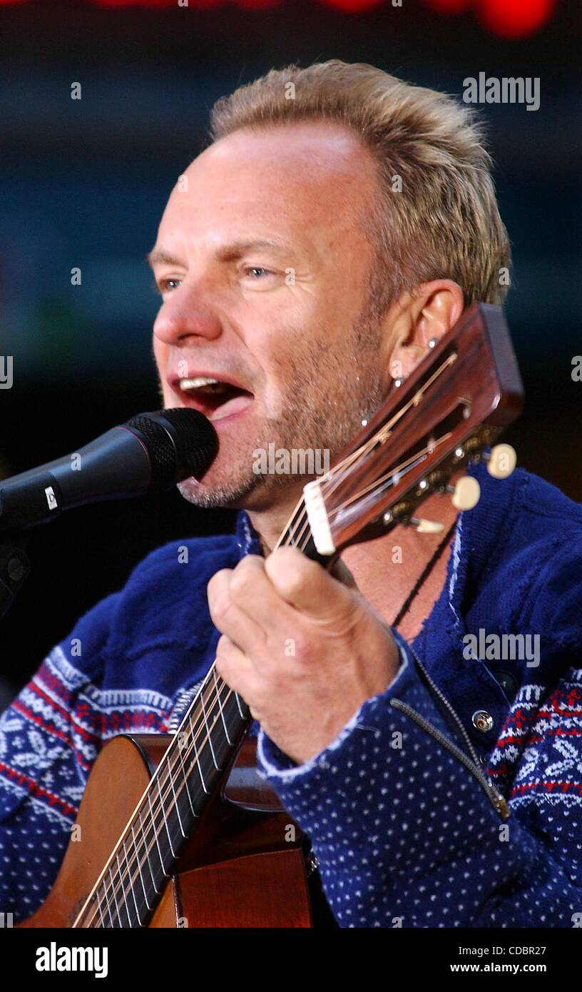 K33202AR .STING PERFORMING ON NBC'S TODAY SHOW AT ROCKEFELLER CENTER IN ...