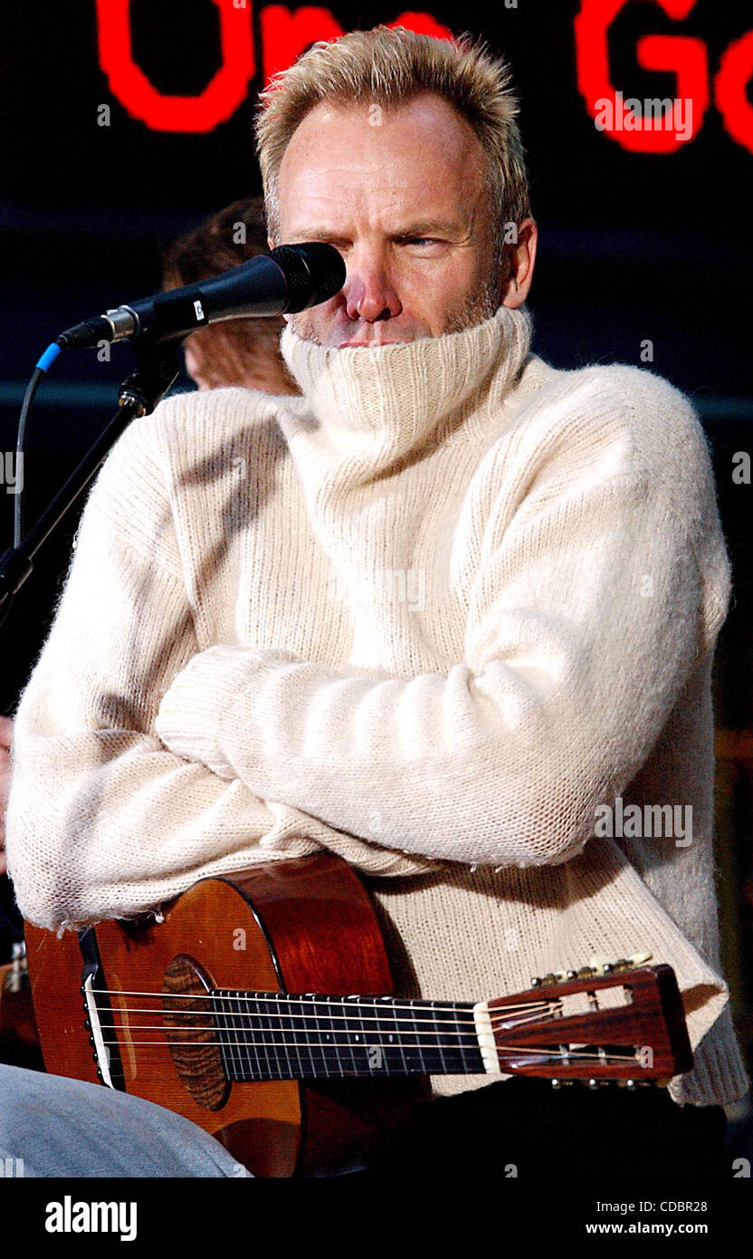 K33202AR .STING PERFORMING ON NBC'S TODAY SHOW AT ROCKEFELLER CENTER IN ...